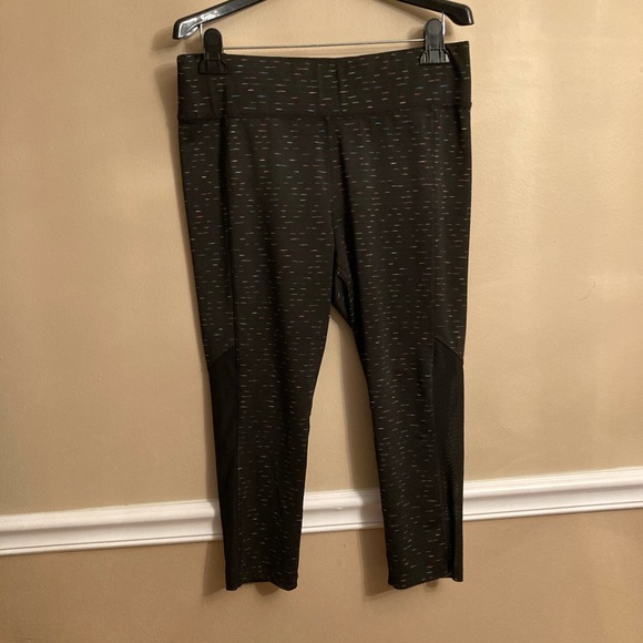 Moret Ultra | Pants & Jumpsuits | Moret Ultra Capris Xl | Poshmark